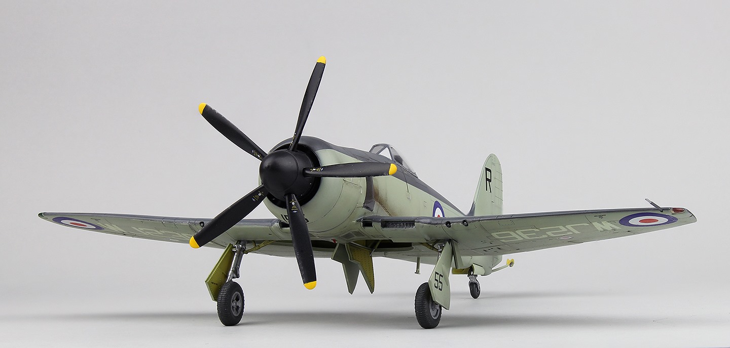 Hawker Sea Fury - Model Aces