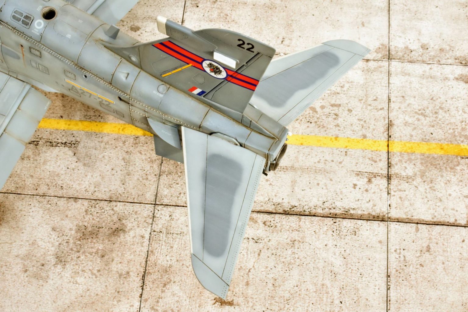 Hawk 127 - Model Aces