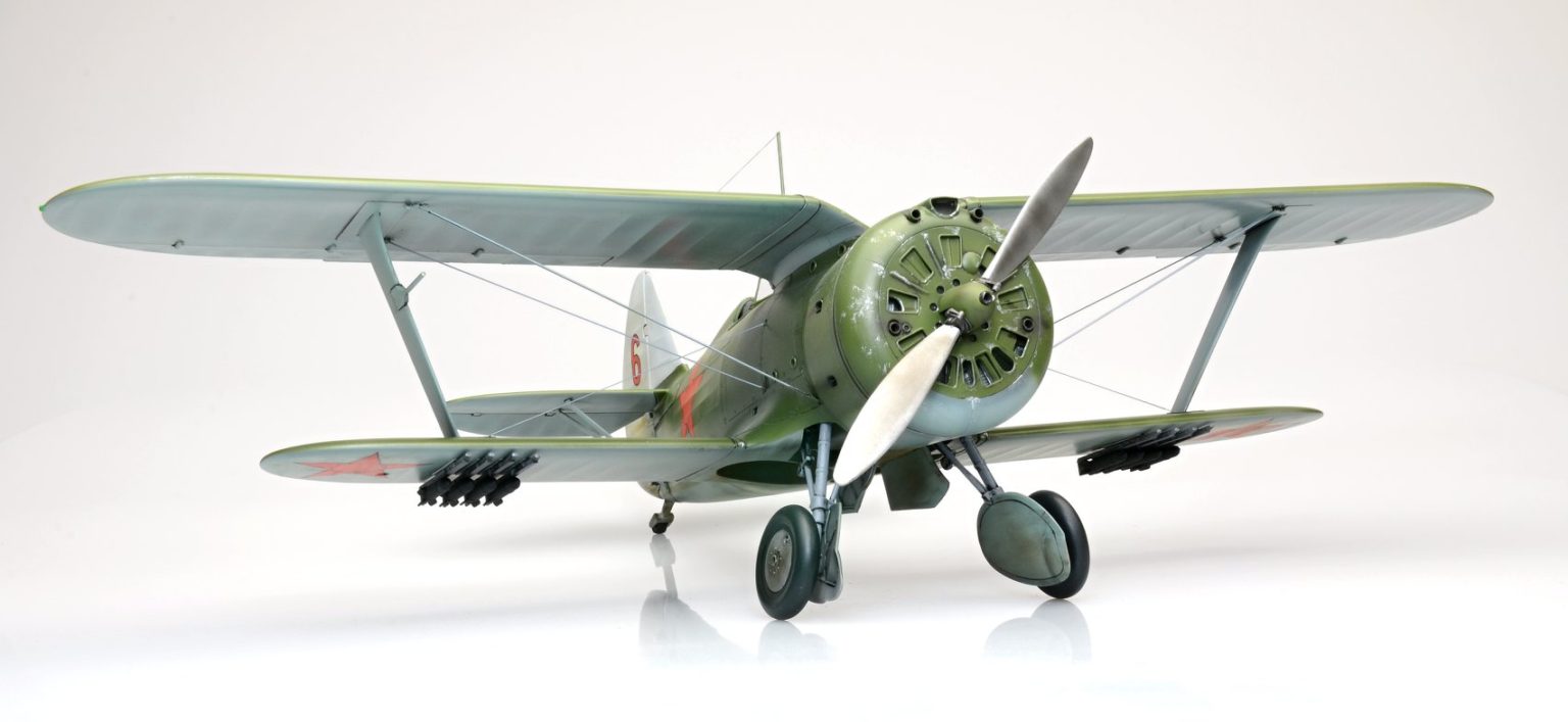 Polikarpov I-153 - Model Aces