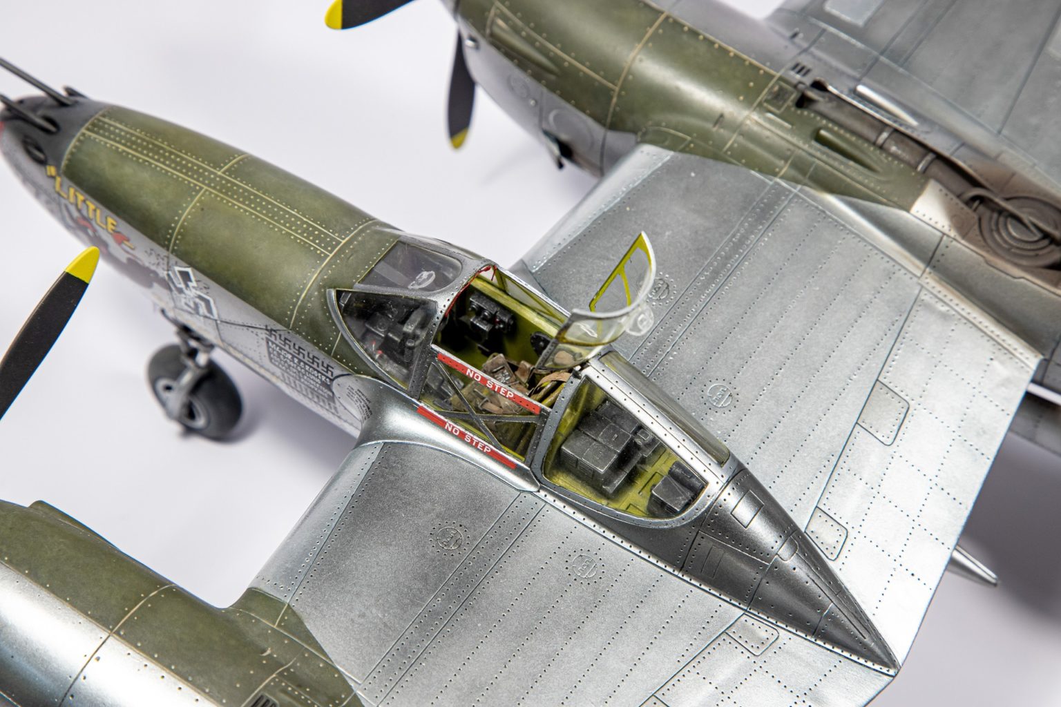 Lockheed P-38L Lightning "Little Buckaroo" - Model Aces