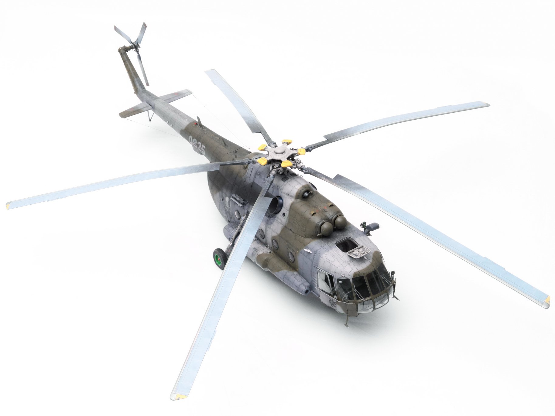 Mil Mi-17 - Model Aces