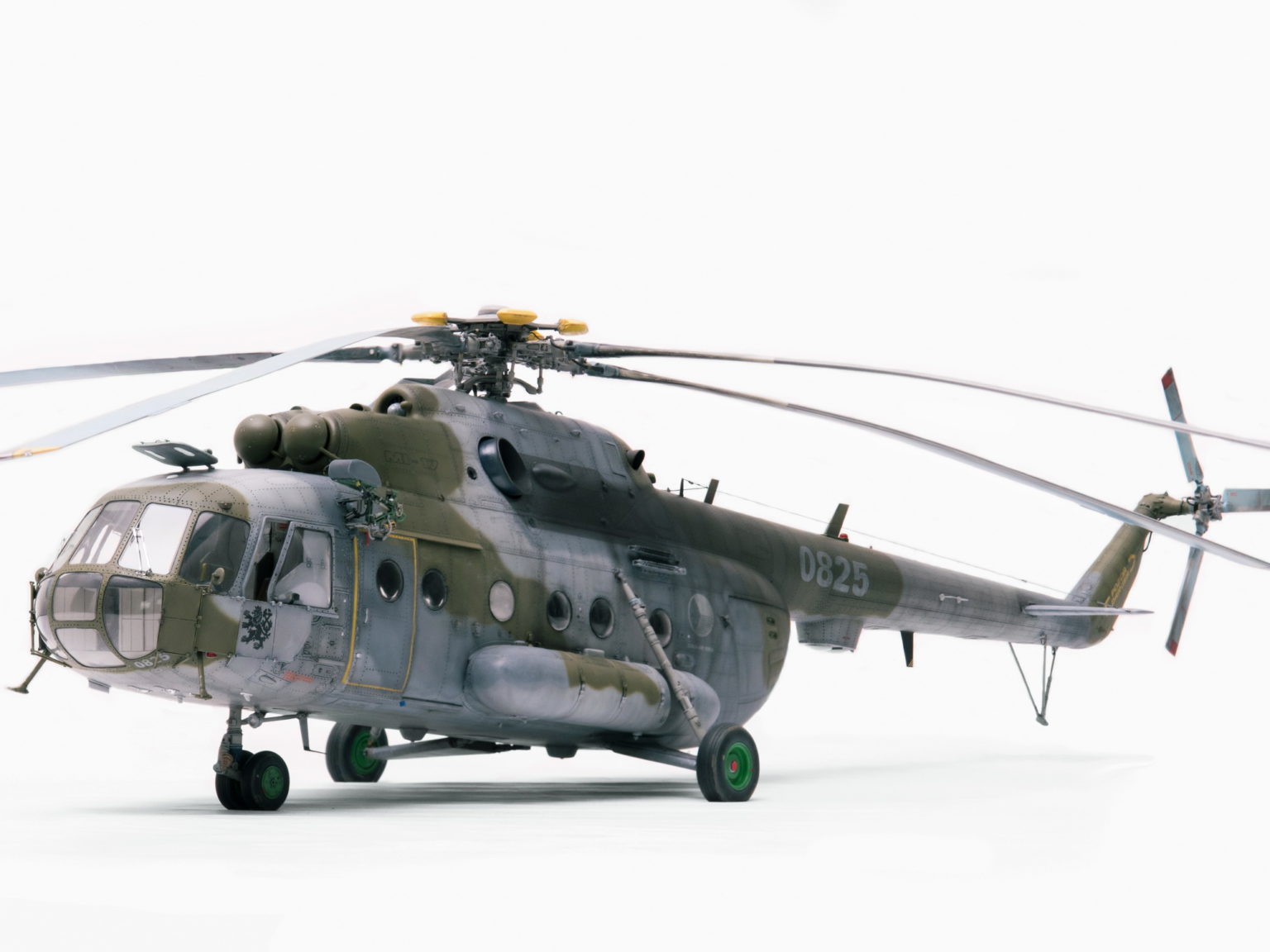 Mil Mi-17 - Model Aces