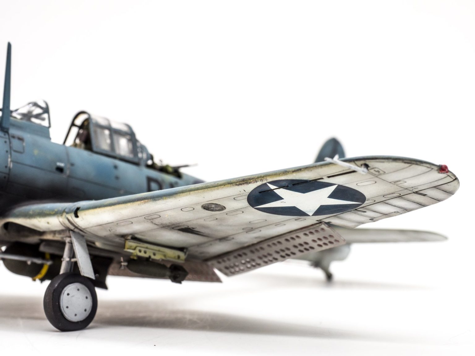 Douglas SBD-3 Dauntless - Model Aces