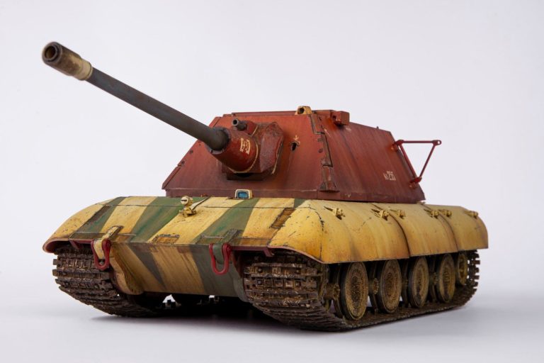 Panzerkampfwagen E-100 - Model Aces
