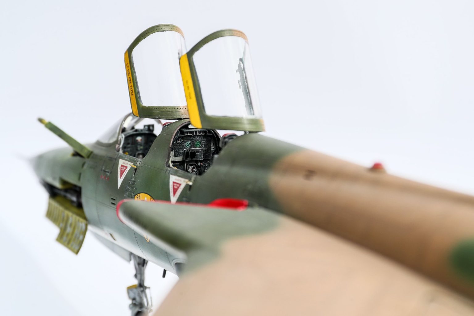 Republic F-105 Thunderchief - Model Aces